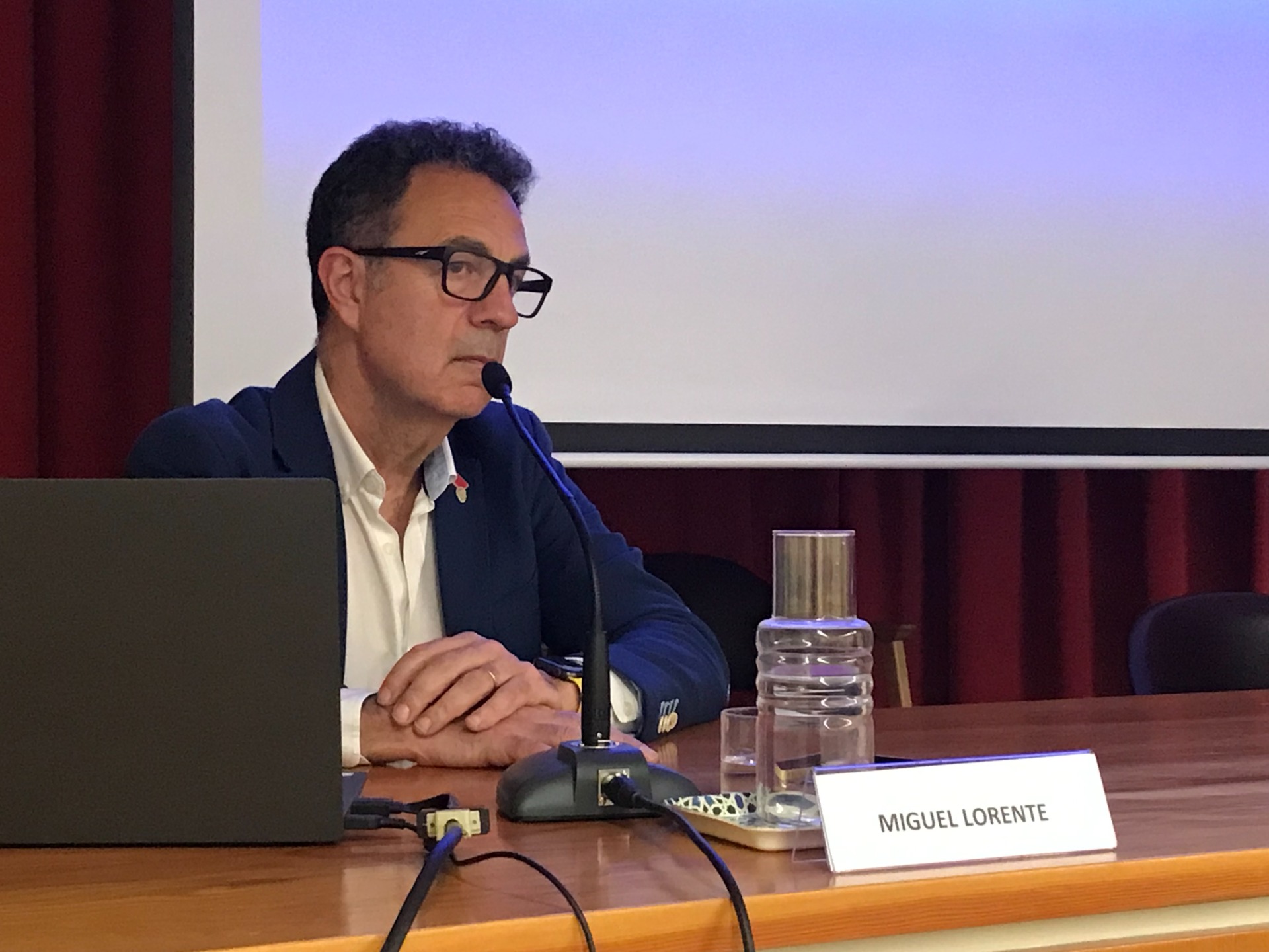 La violencia de género :: Centro Suárez de Granada